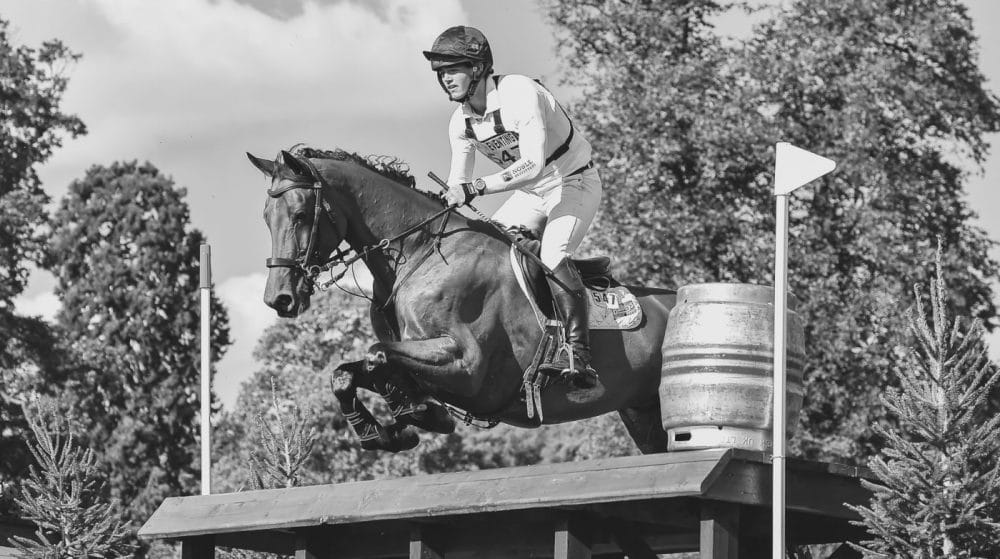 Alex Tordoff and SHADOW BEAR - Hyde Lodge Horses